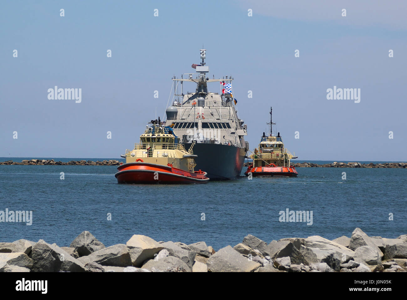 Uss milwaukee hi-res stock photography and images - Alamy