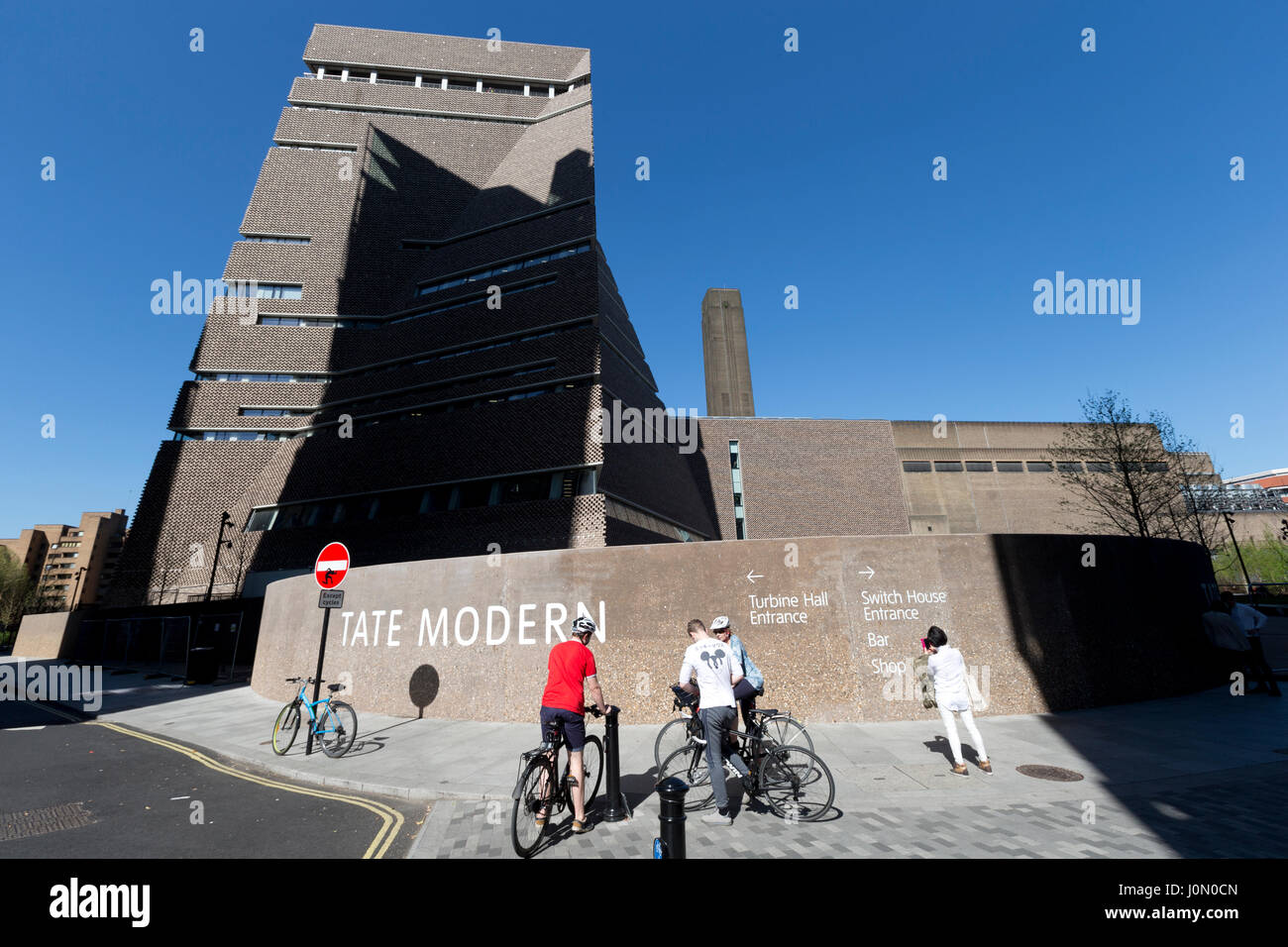 The Switch House a ten storey extension of the Tate Modern Art Gallery ...