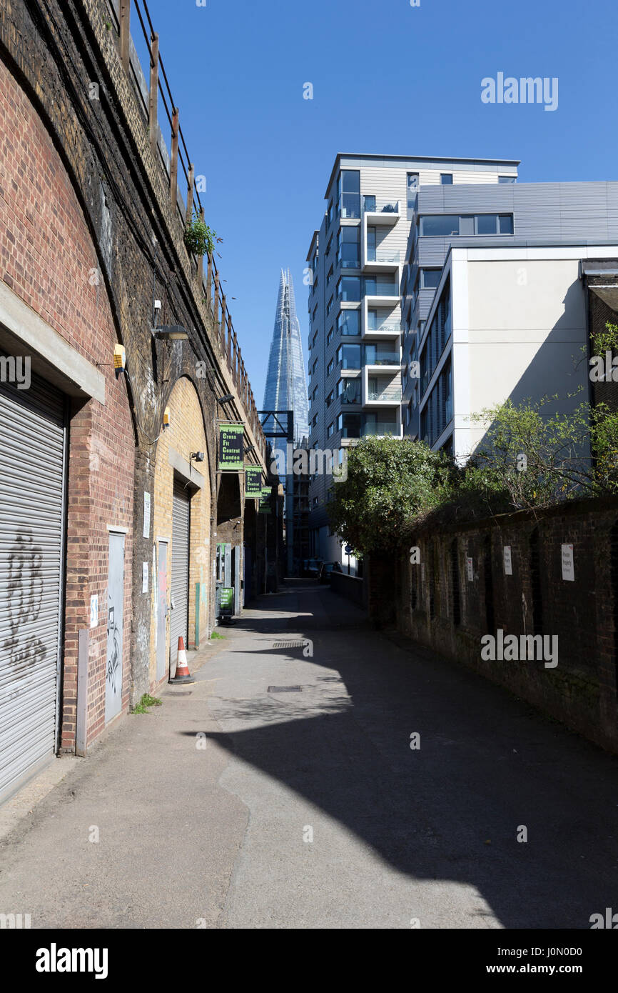 Street railway arches hi-res stock photography and images - Alamy