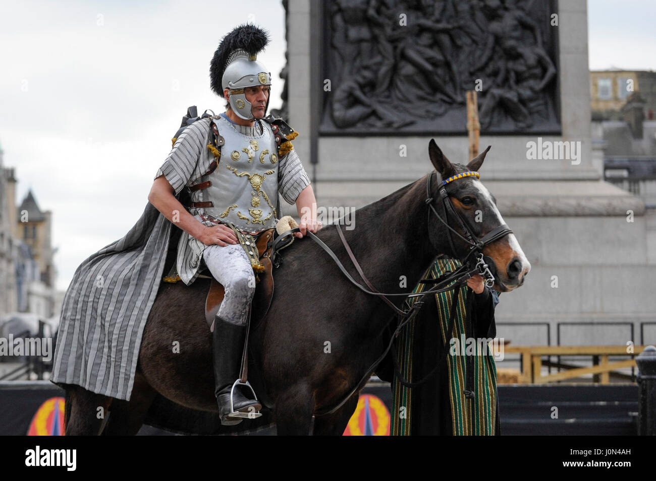 Pontius pilate with crowds hi-res stock photography and images - Alamy