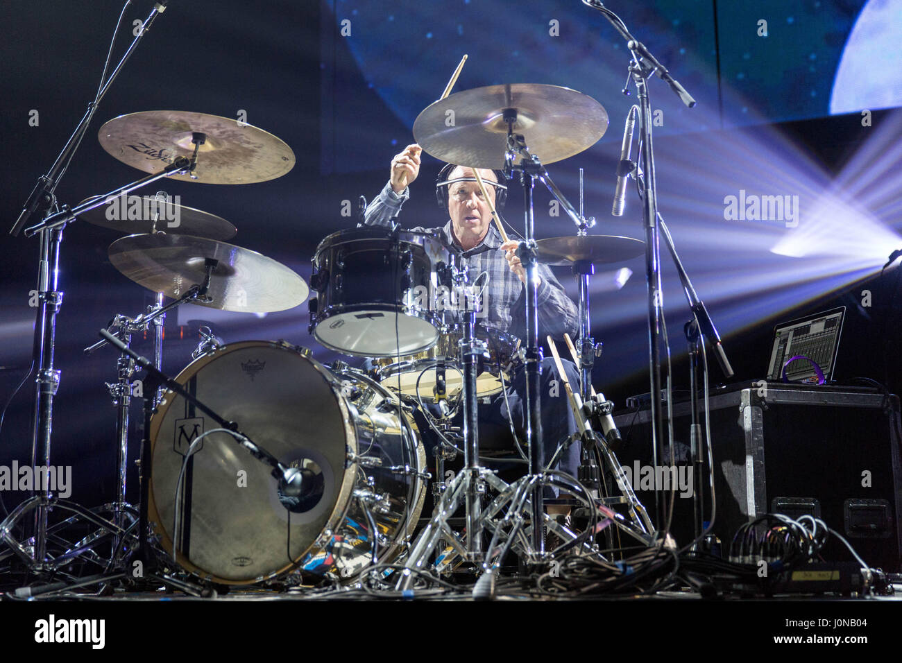 Red hot irons hi-res stock photography and images - Alamy