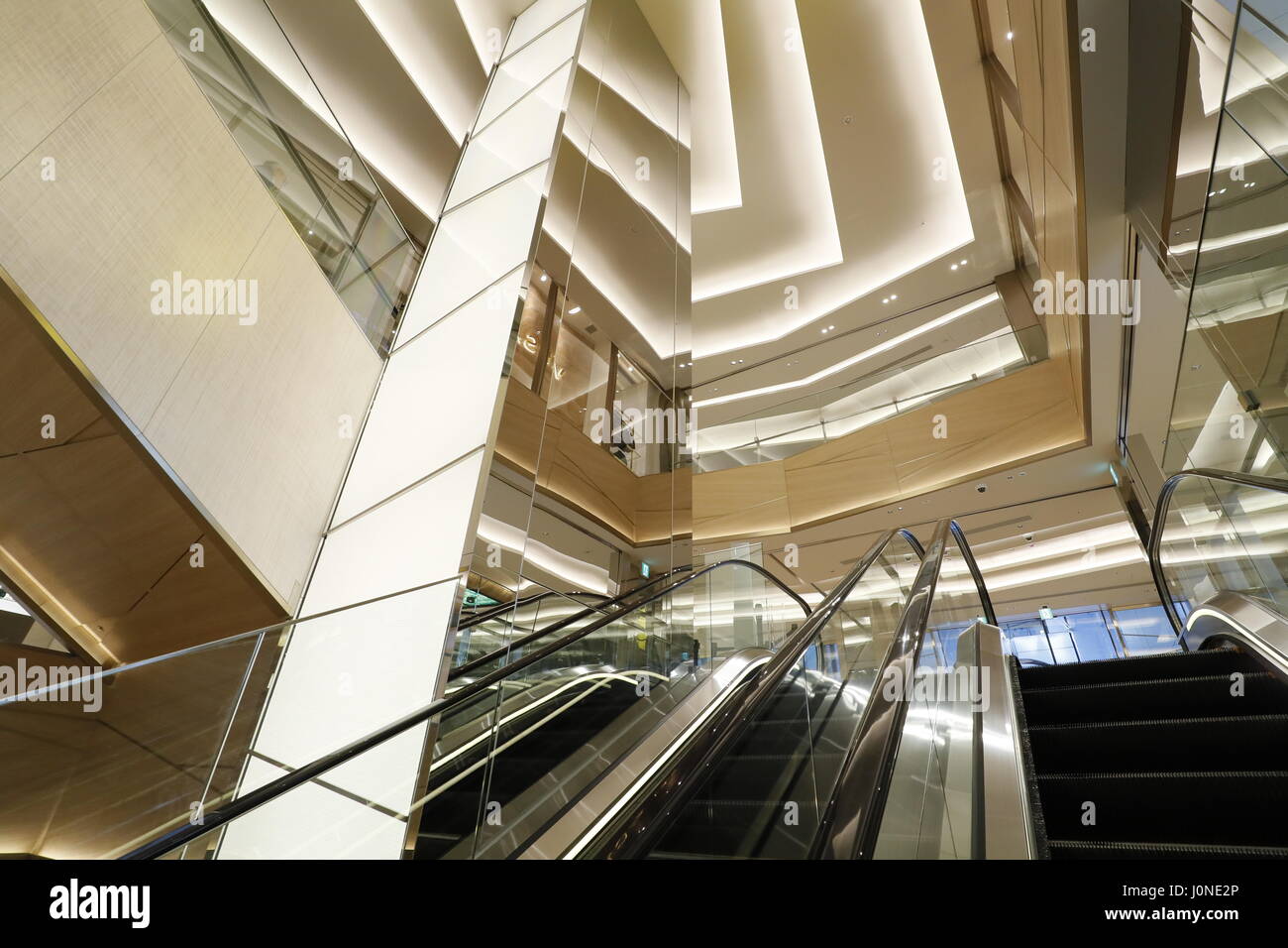 Dior store ginza tokyo japan High Resolution Stock Photography and ...