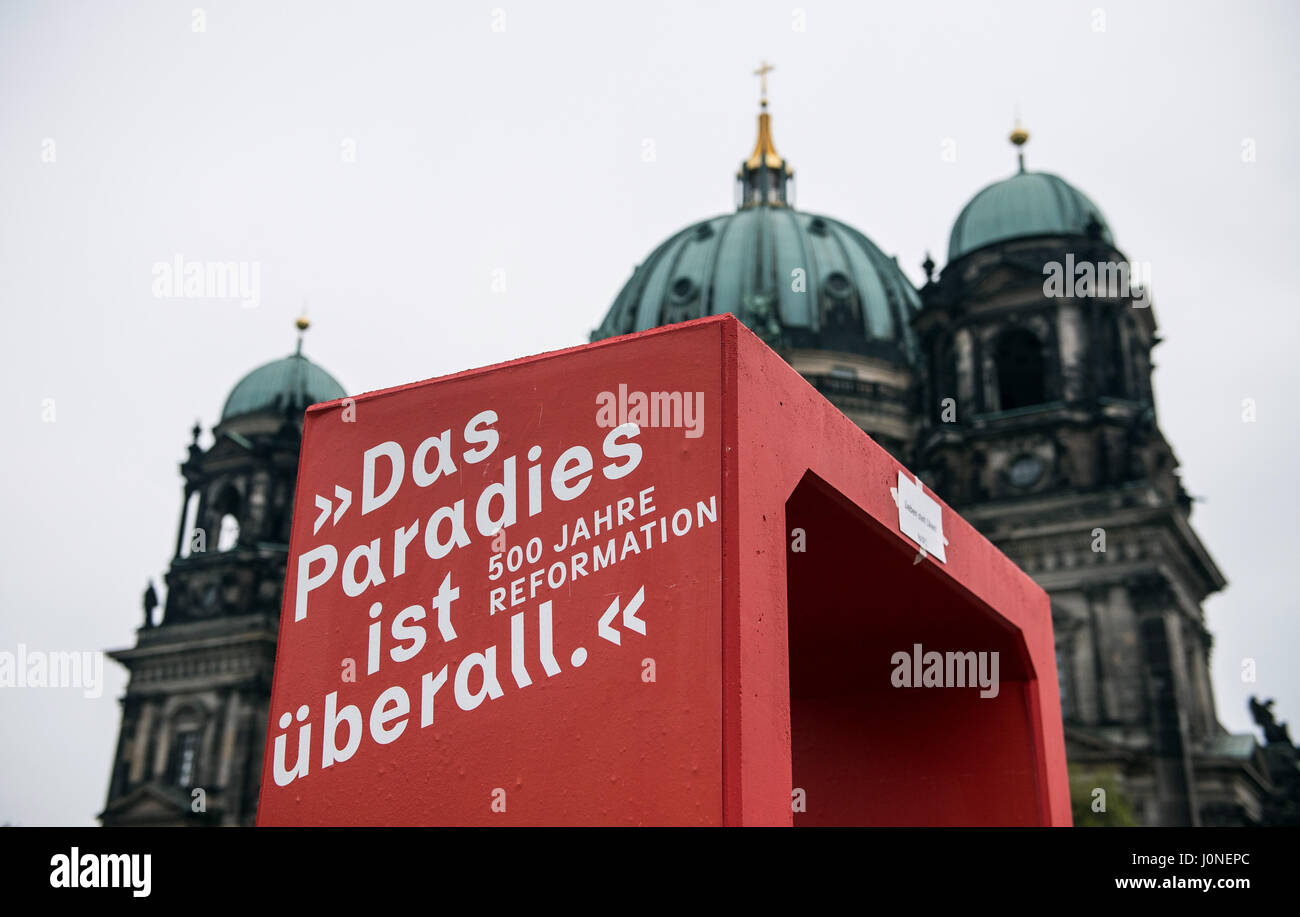 Berlin, Germany. 15th Apr, 2017. A red gate can be seen at the ...