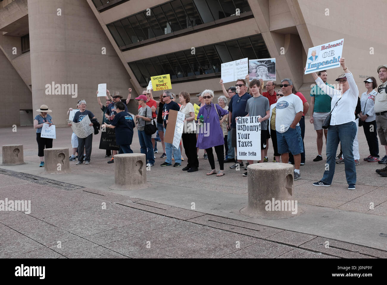 Income equality protest usa hi-res stock photography and images - Alamy