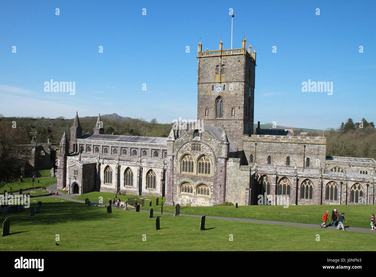 St davids town hi-res stock photography and images - Alamy