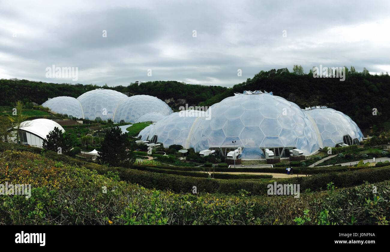 Biodomes eden project hi-res stock photography and images - Alamy