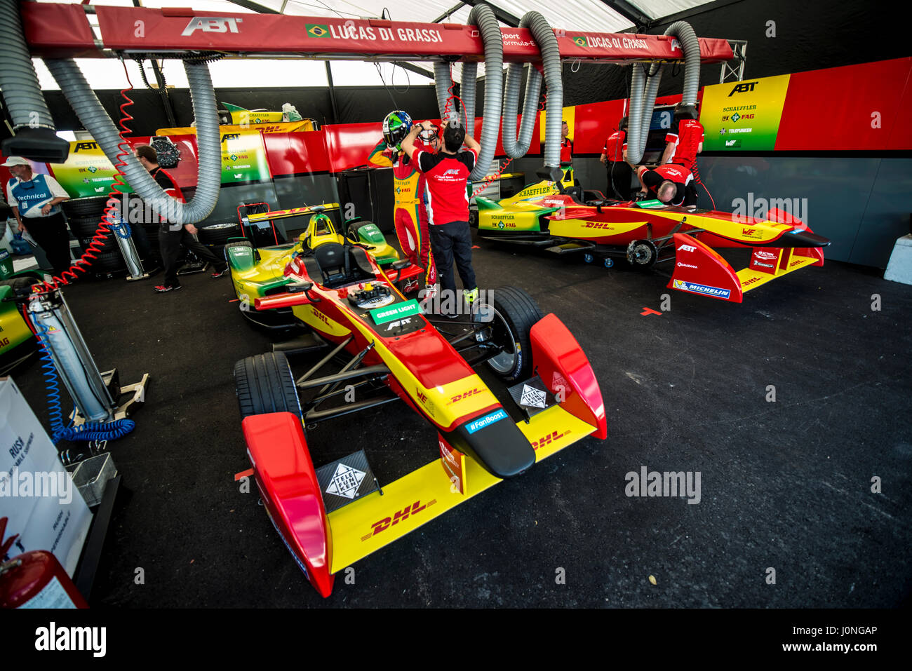 E Formula Racing In Miami Stock Photo - Alamy