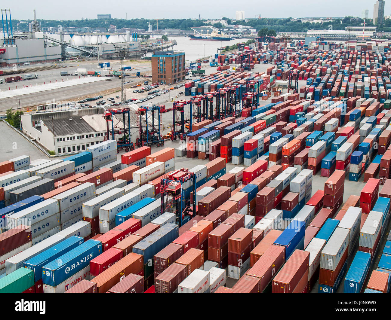 Containers container terminal hi-res stock photography and images - Alamy