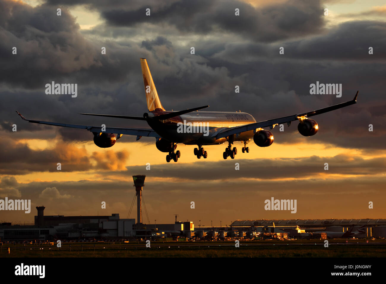 G-VFIT Virgin Atlantic Airways Airbus A340-600 cn-753 London Heathrow ...