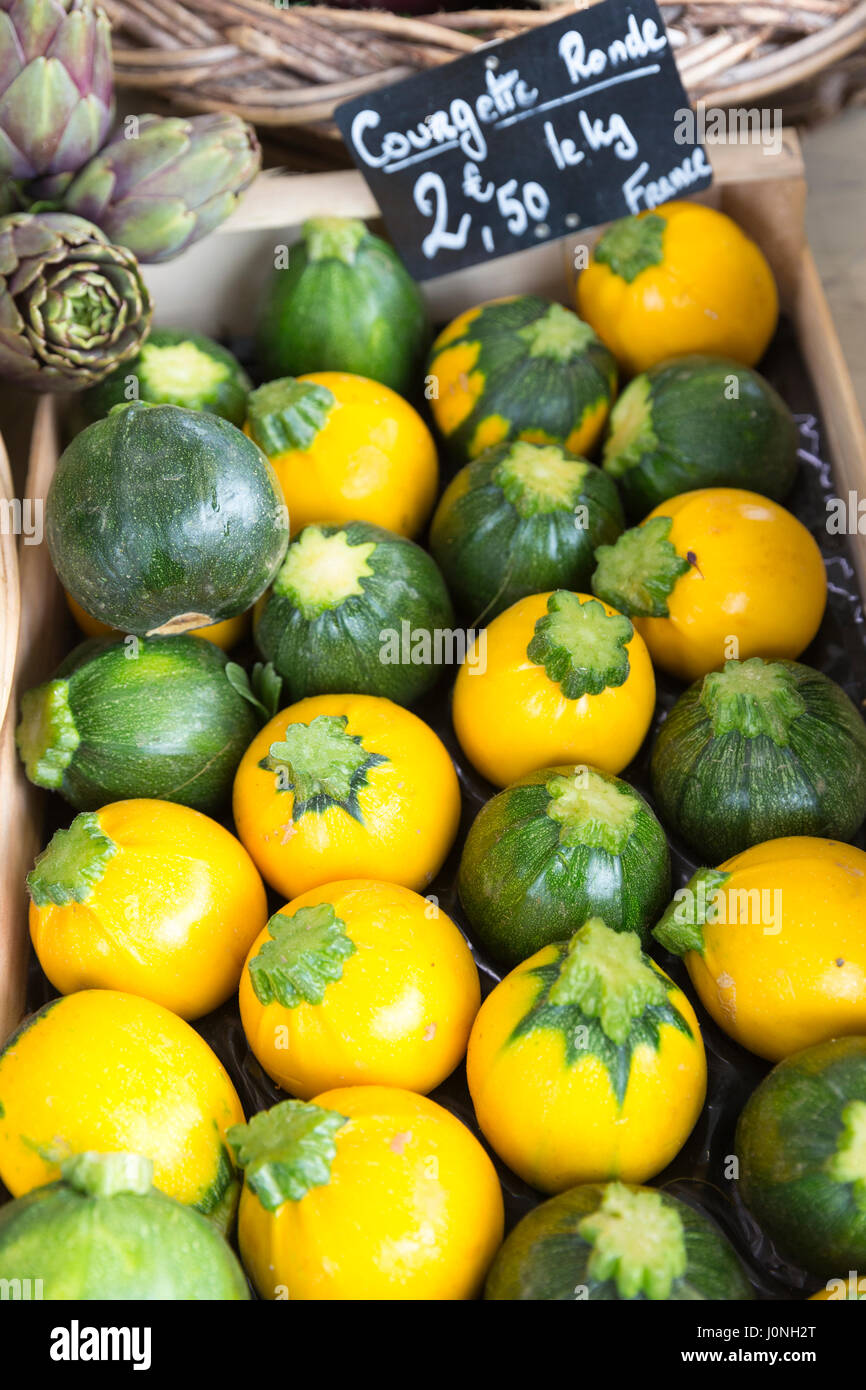 Artisan French courgettes ( squash ) among fresh vegetables on sale at ...