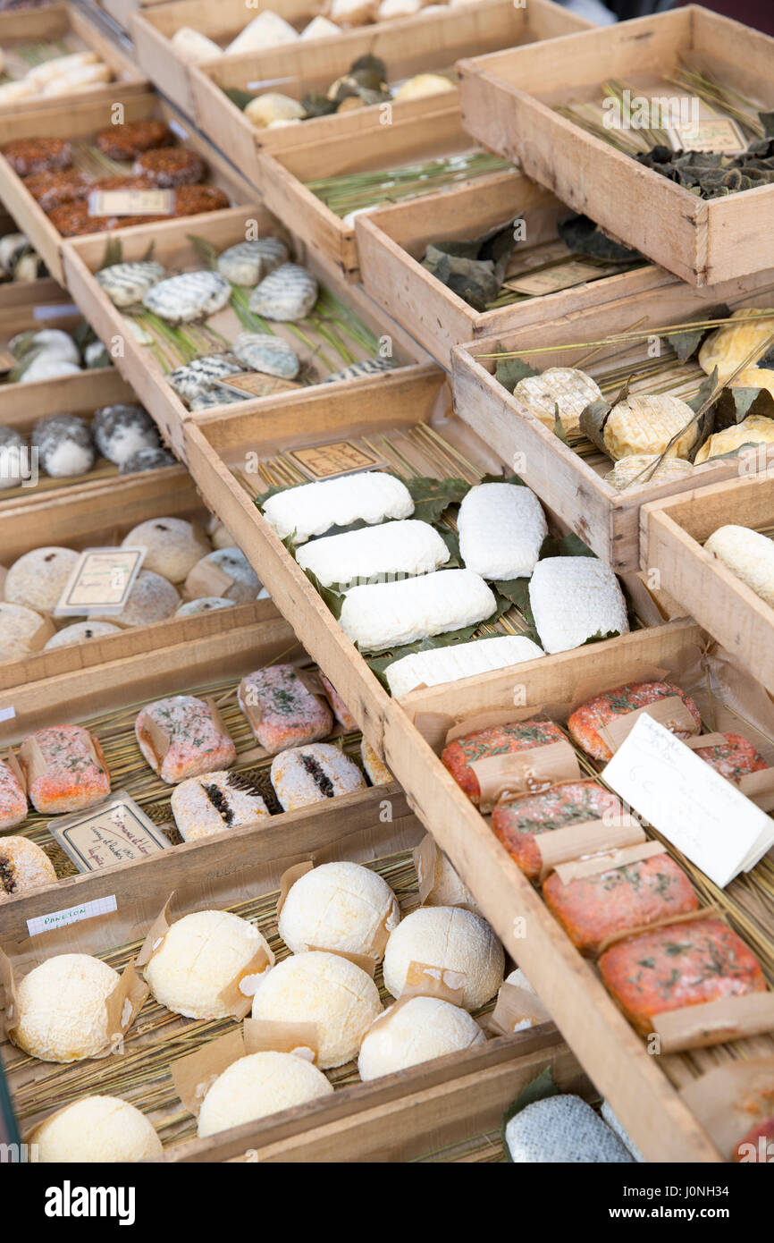 French food market bordeaux hi-res stock photography and images - Alamy