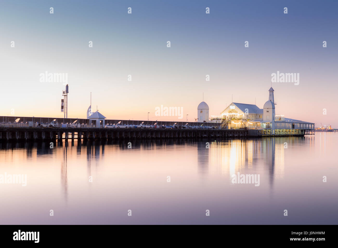Geelong Cunningham Pier Stock Photo - Alamy