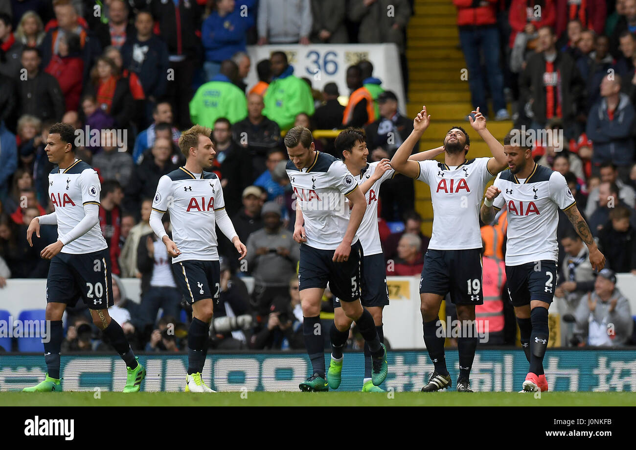 Tottenham Hotspur's Mousa Dembele (second right) celebrates scoring his ...