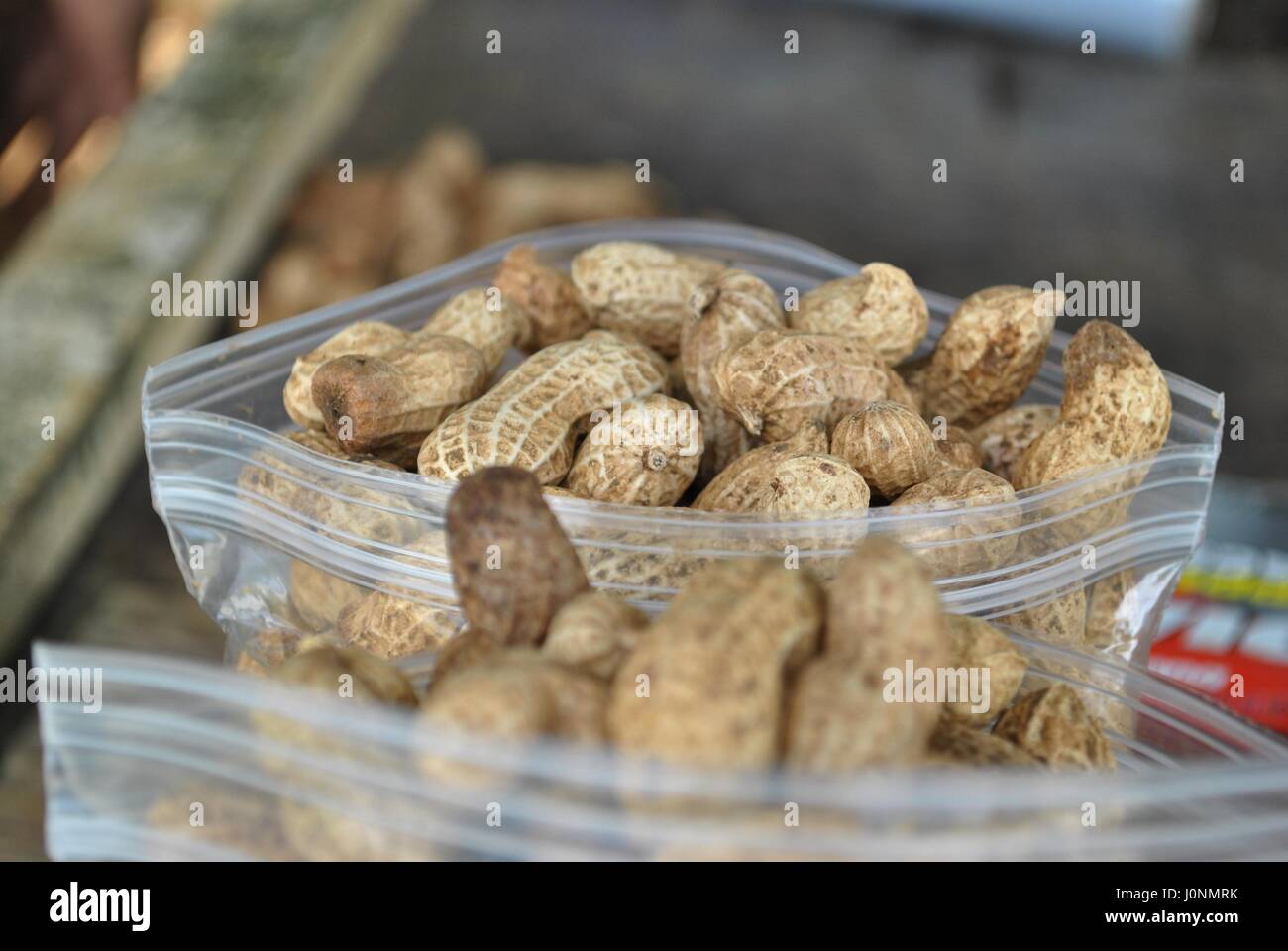 peanuts in shell Peanuts is a ground nut that can be eaten raw or ...
