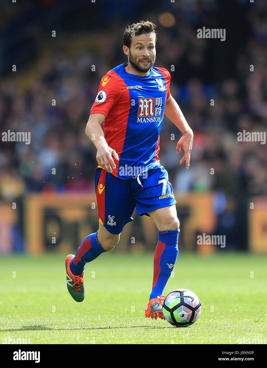 Crystal Palace's Yohan Cabaye during the Premier League match at ...