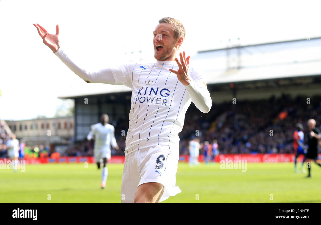 Leicester City's Jamie Vardy celebrates scoring his side's second goal ...