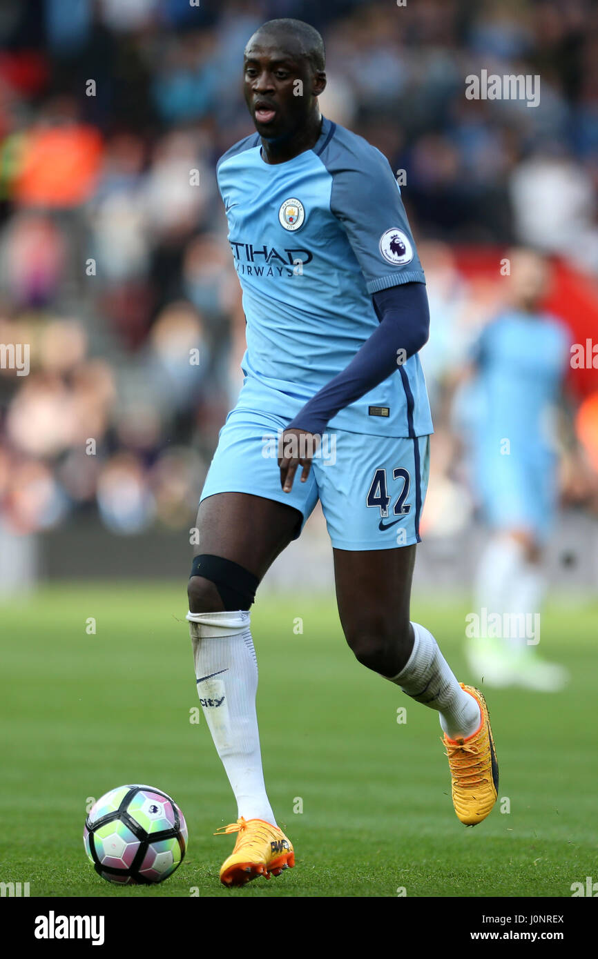 Manchester City's Yaya Toure Stock Photo - Alamy