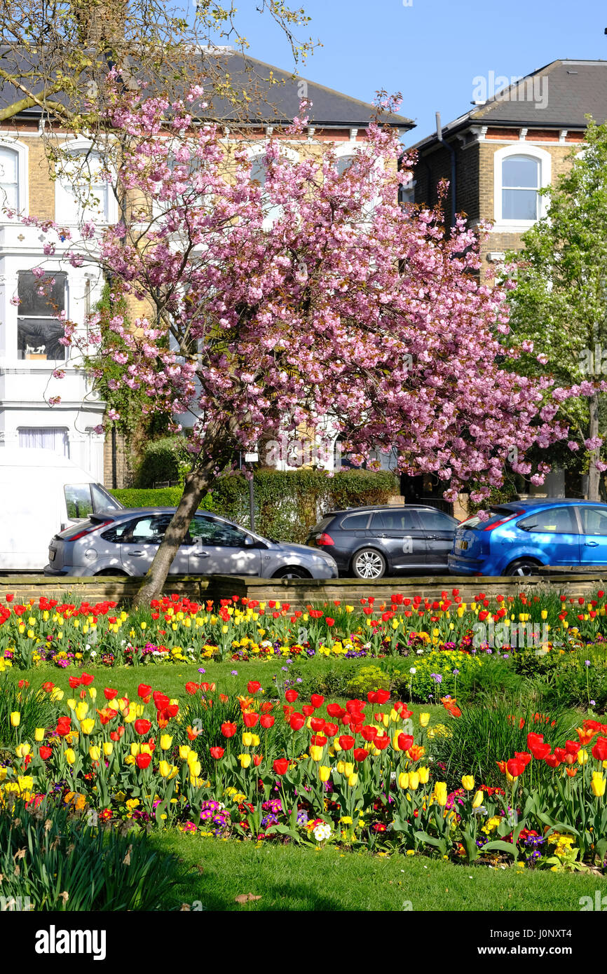 Ladbroke grove hi-res stock photography and images - Alamy