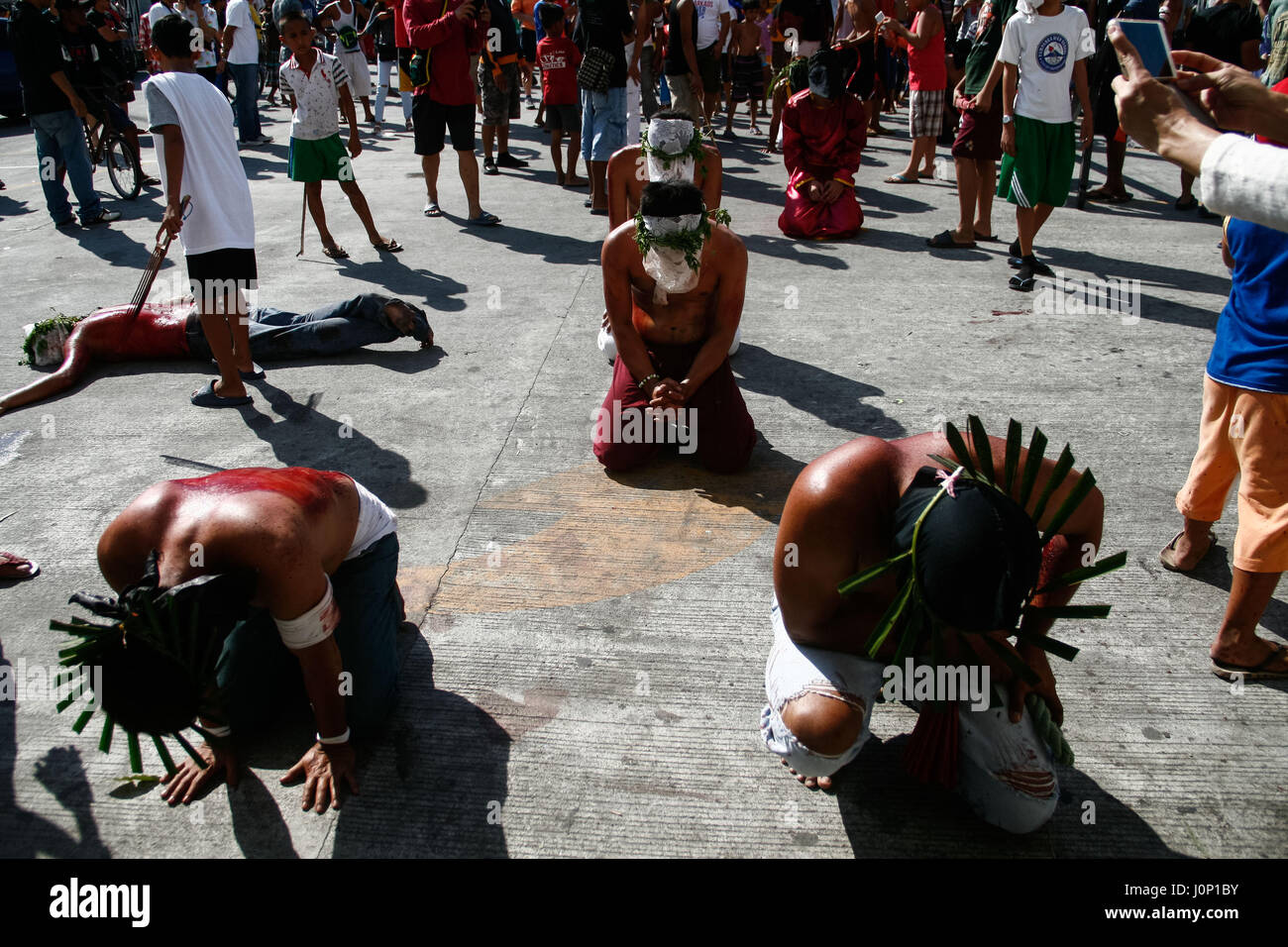 Pampanga, Philippines. 14th Apr, 2017. Hundreds of penitents walked ...