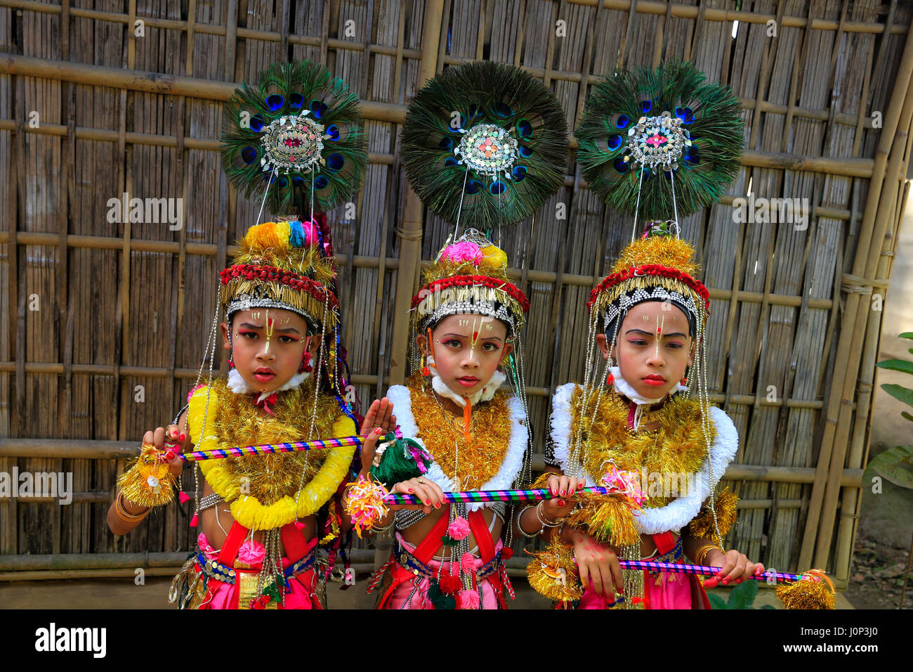 Manipuri dance hi-res stock photography and images - Alamy