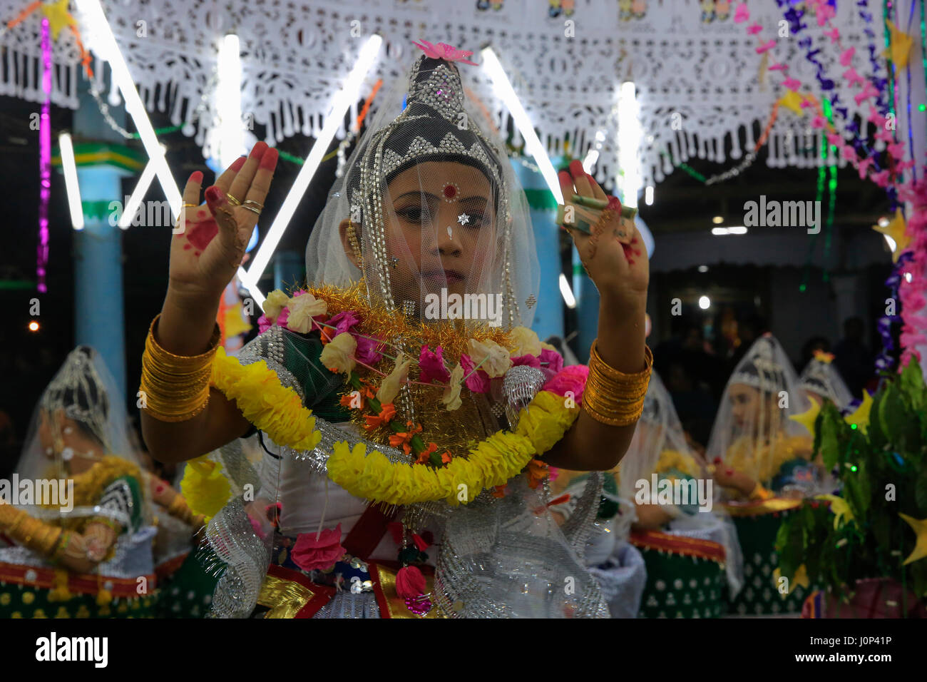 Girls from the Monipuri ethnic community perform dances during Ras ...