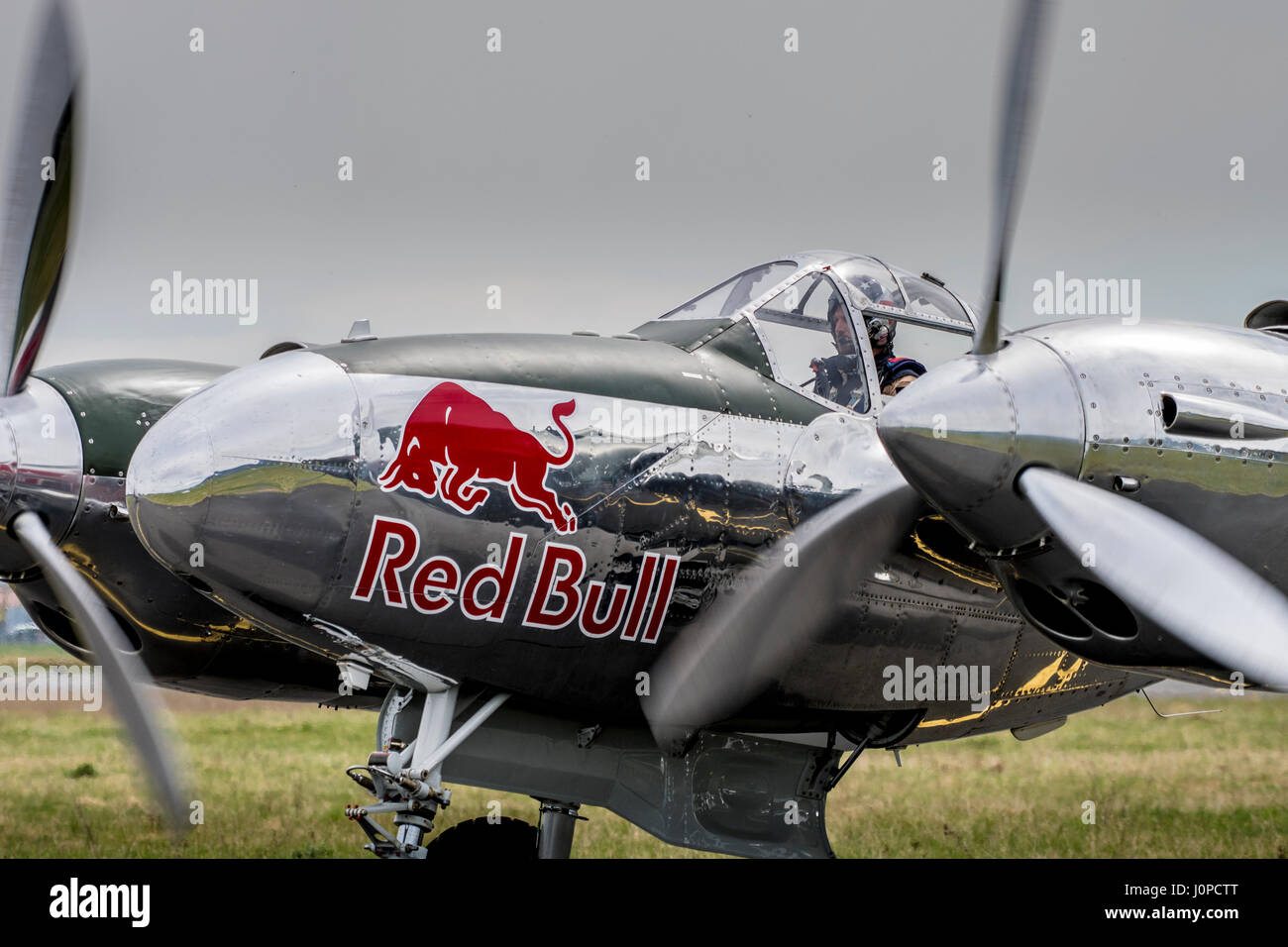 Flying bulls lockheed p 38 lightning hi-res stock photography and ...
