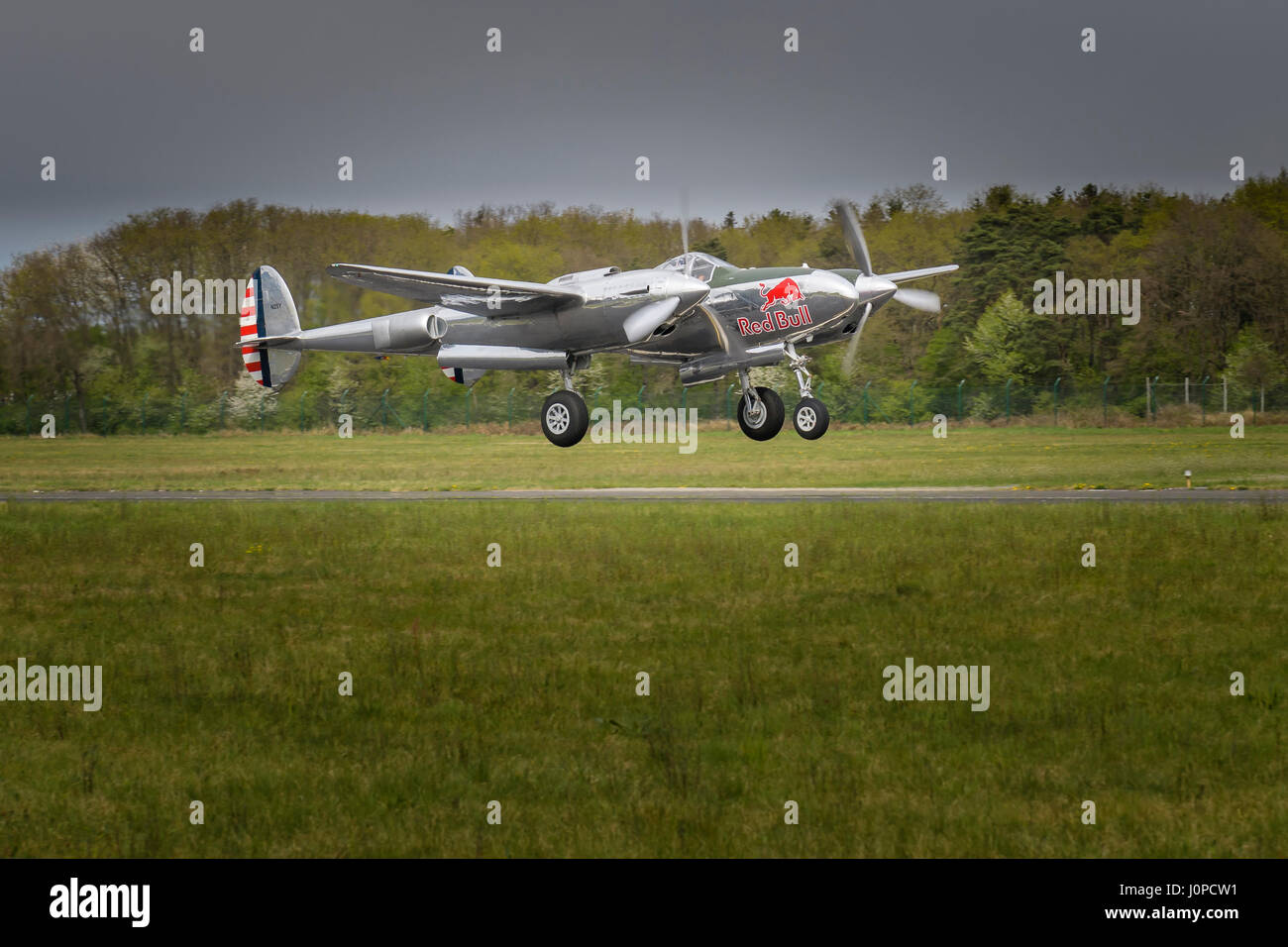 Lockheed p 38 lightning ww2 hi-res stock photography and images - Alamy