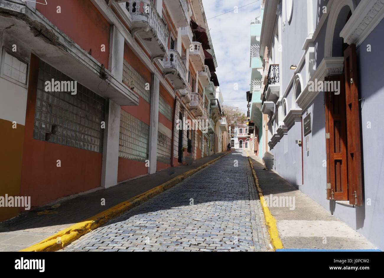 Old San Juan street, Puerto Rico one of the narrow, colorful ...