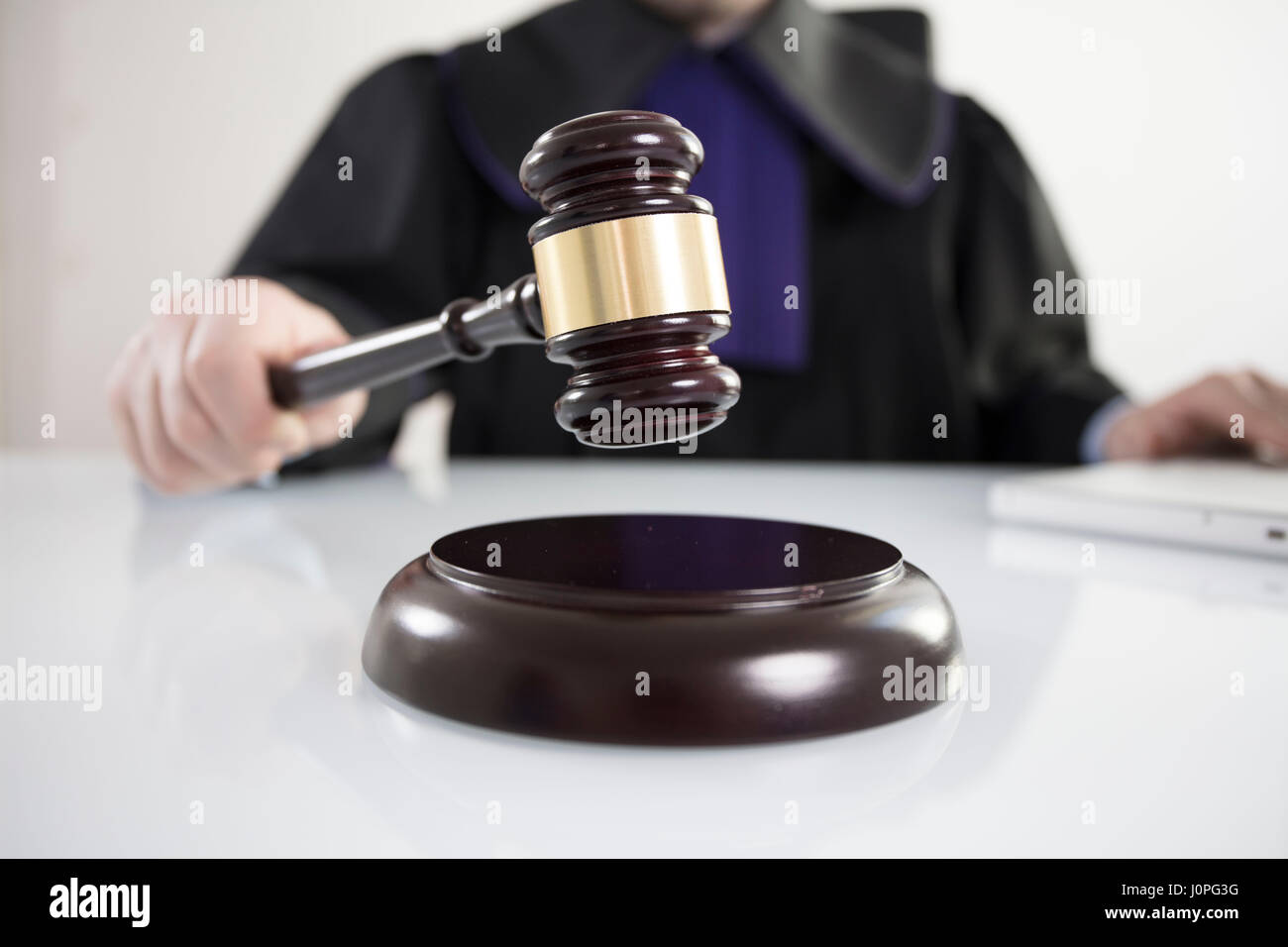 Law and justice concept. Gavel of the jugde and scale of justice Stock ...