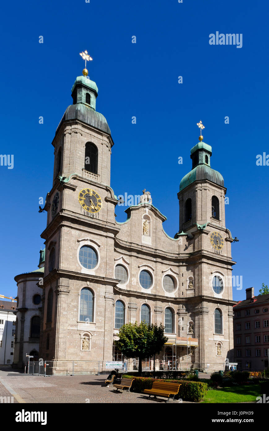 Innsbruck cathedral hi-res stock photography and images - Alamy