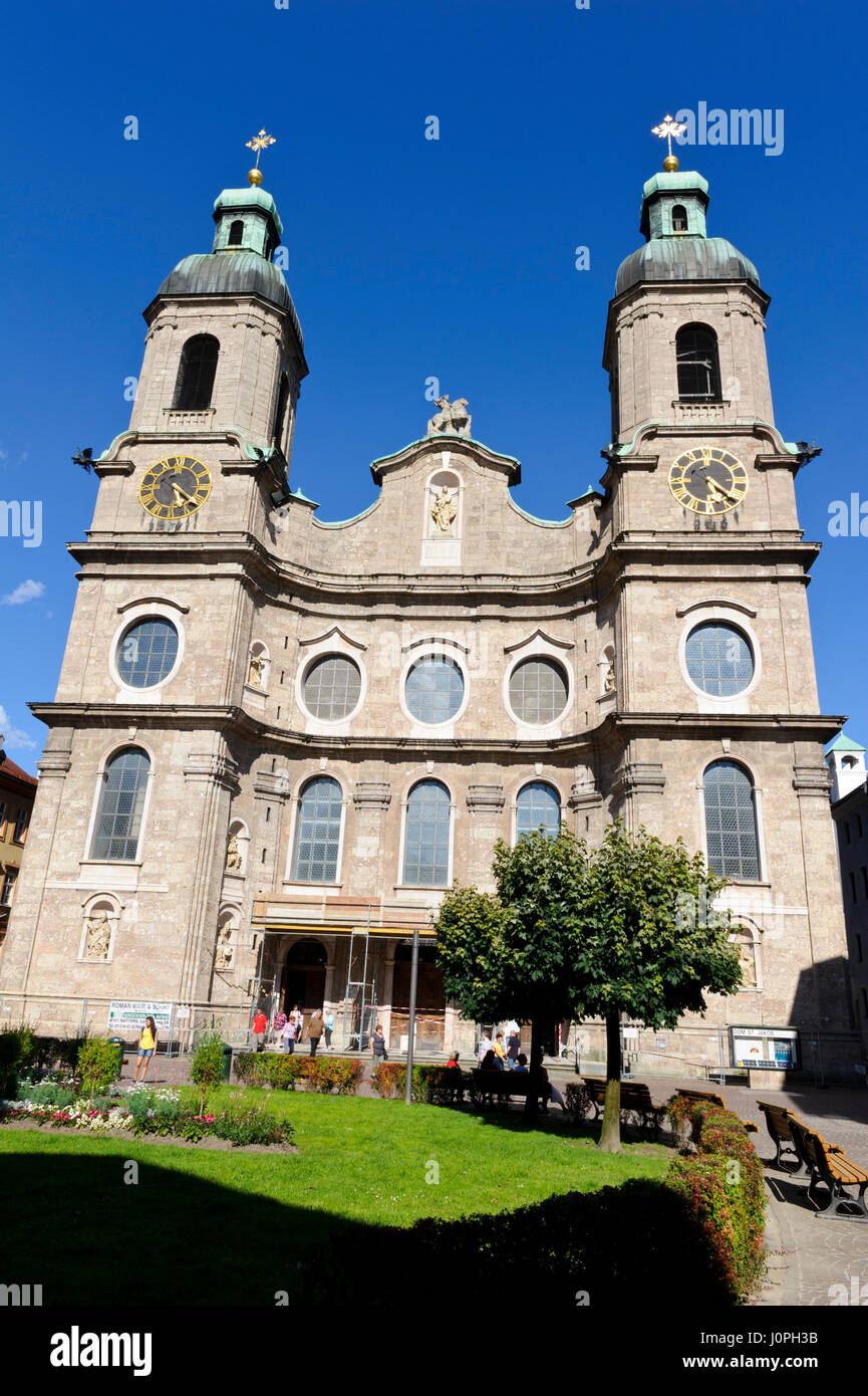 Innsbruck cathedral hi-res stock photography and images - Alamy