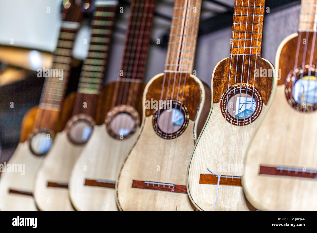 Timple hi-res stock photography and images - Alamy