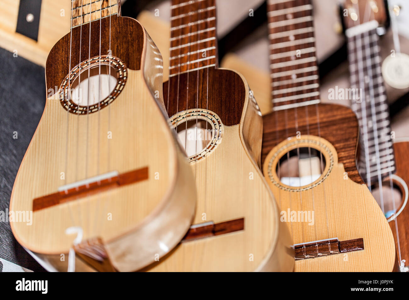 Timple hi-res stock photography and images - Alamy