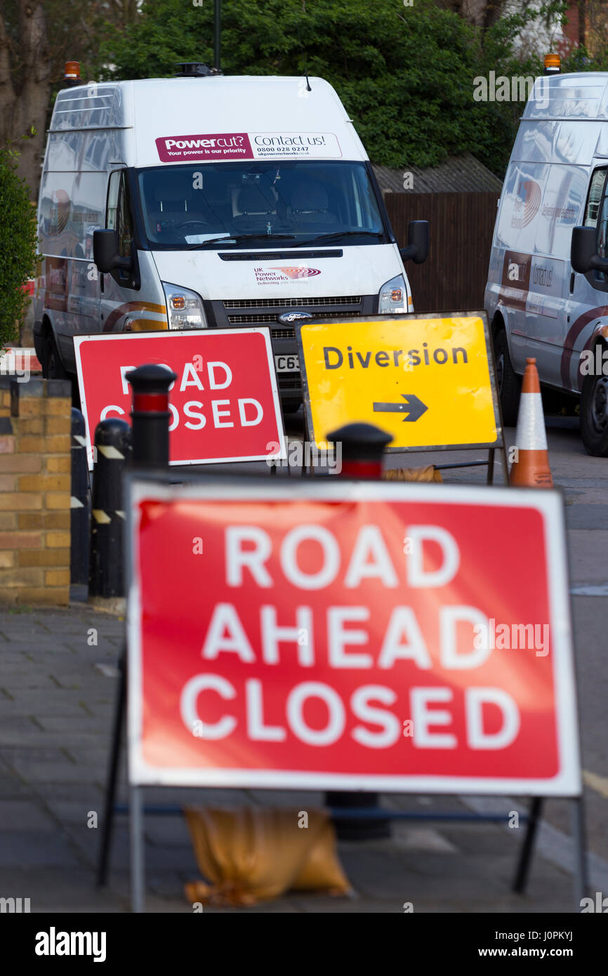 Sign / signs for road closed / roads closure caused by emergency ...