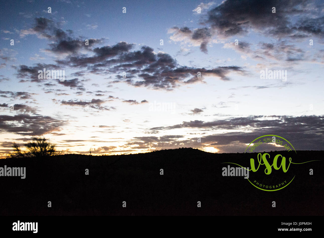 Beautiful sunset arizona hi-res stock photography and images - Alamy