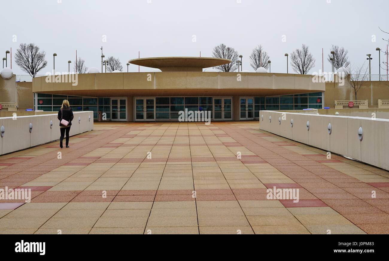 Monona Terrace Community And Convention Center High Resolution Stock ...