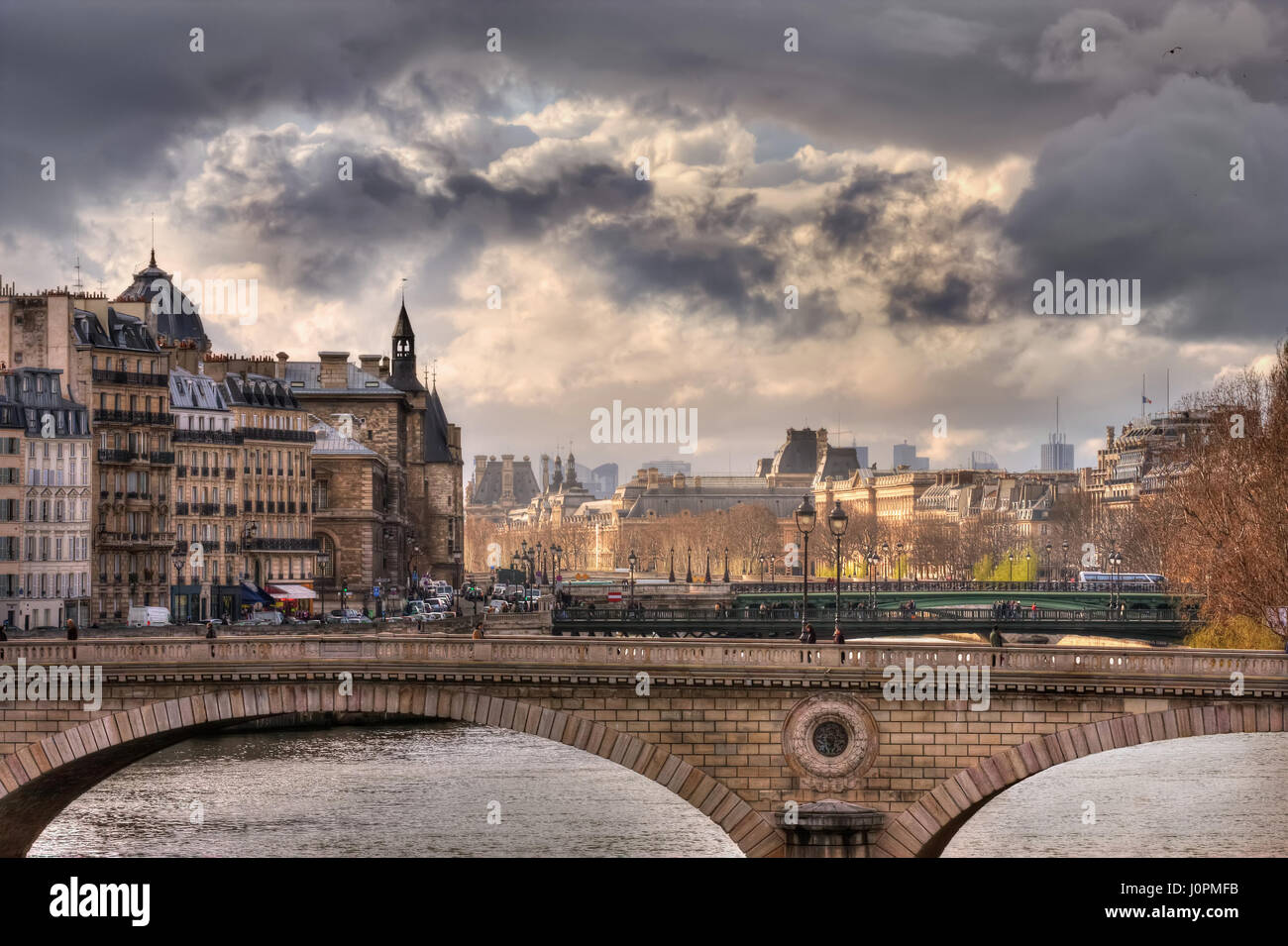Louis philippe bridge hi-res stock photography and images - Alamy