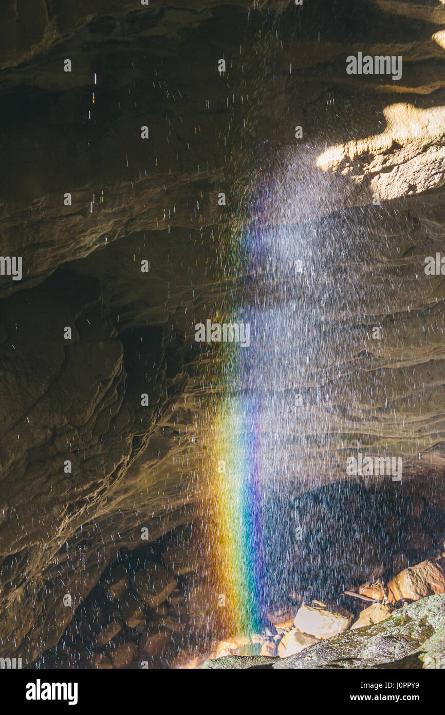 Chongqing China, Three Natural Bridges, Wulong ancient natural bridge ...