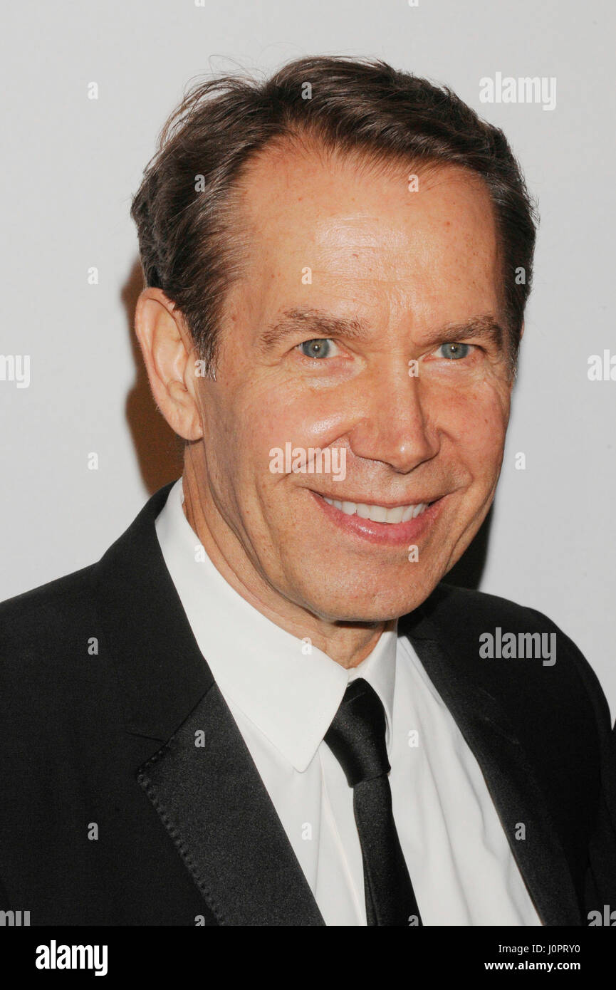 Jeff Koons attends the Broad Museum black tie inaugural dinner at The ...