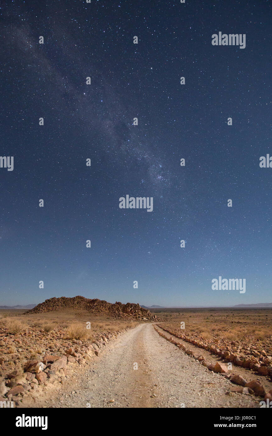 Africa road desert night hi-res stock photography and images - Alamy
