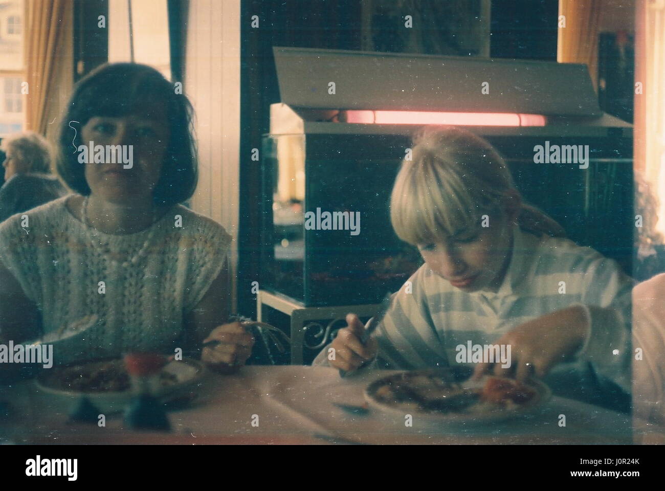 THIS IS A DIGITAL IMAGE RECORD FOR A FOUND DISCARDED UNWANTED ...