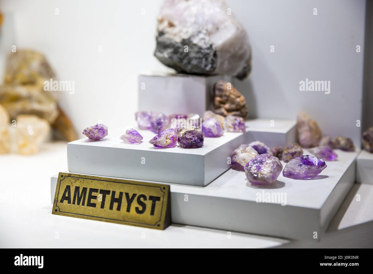 Amethyst gemstone, exhibition of jewelry on Ceylon. Sri Lanka jewels ...