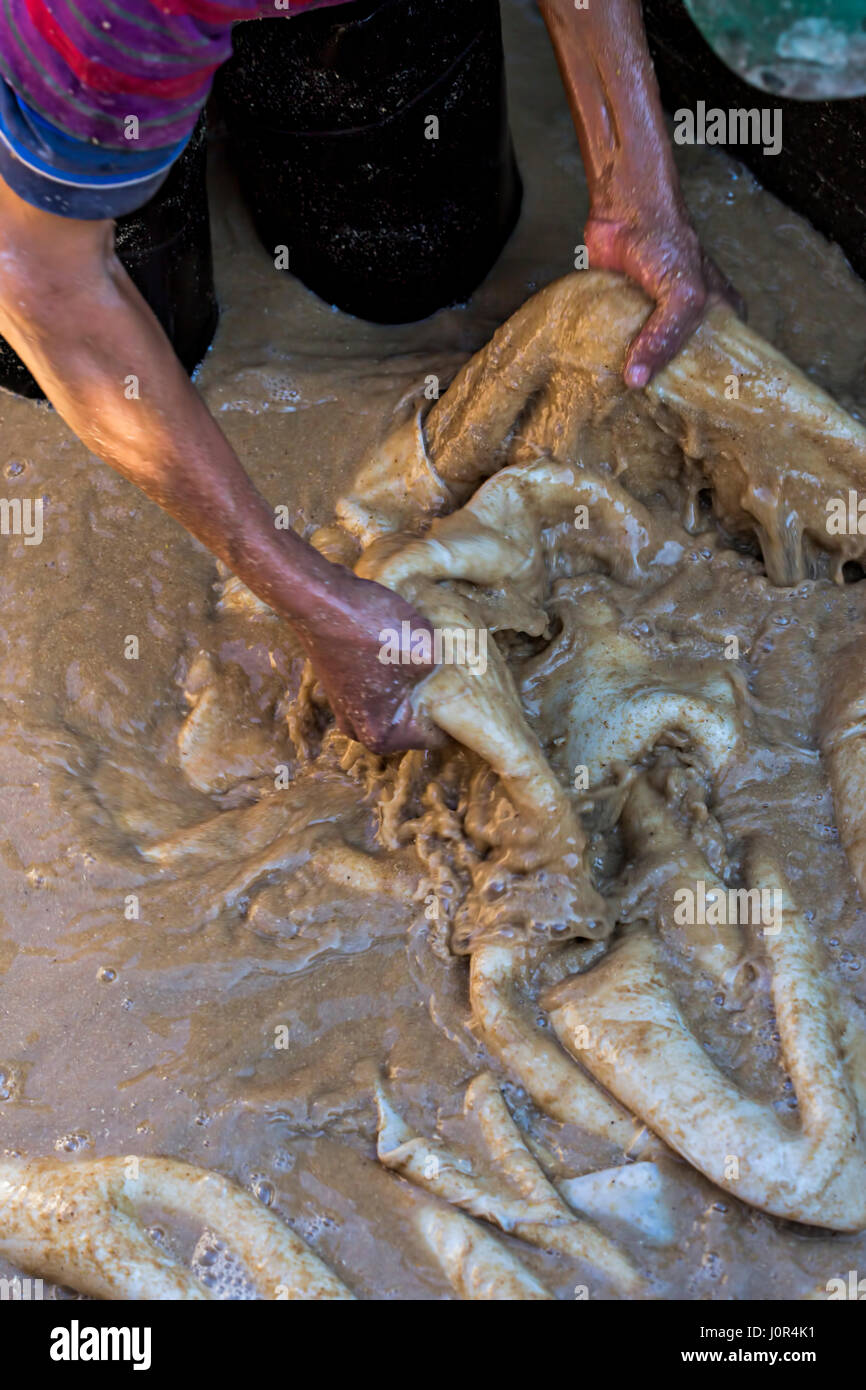 Soaked to the skin hi-res stock photography and images - Alamy