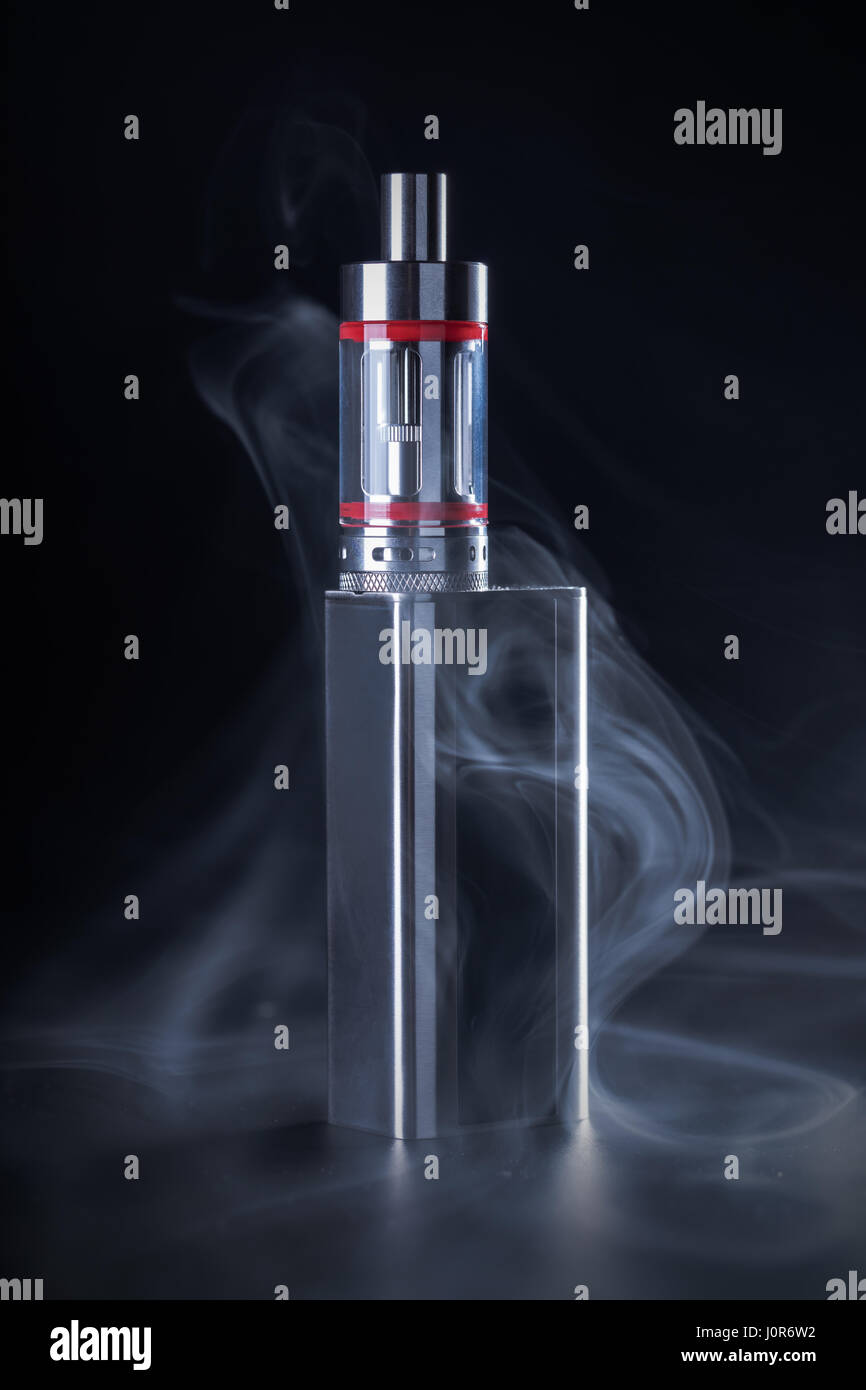 Black vaporizer hi-res stock photography and images - Alamy