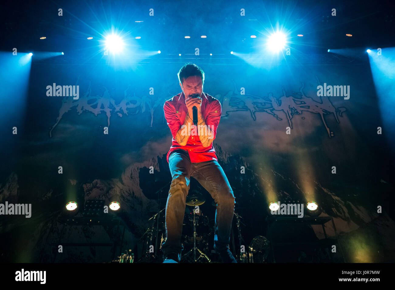 Heaven Shall Burn performing live at Campo Pequeno Featuring: Marcus ...