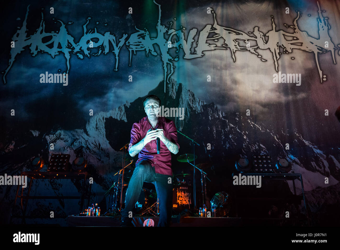 Heaven Shall Burn performing live at Campo Pequeno Featuring: Marcus ...