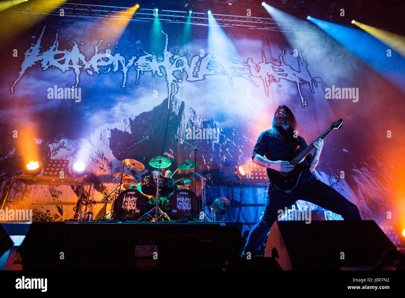 Heaven Shall Burn performing live at Campo Pequeno Featuring: Marcus ...