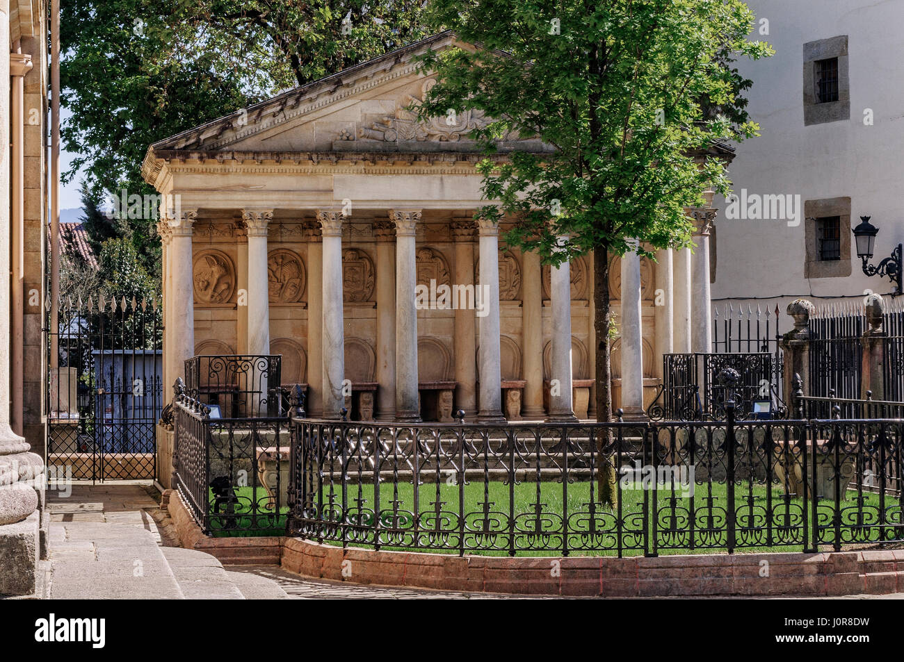 The Gernika tree is one of the most universal symbols of the Basque ...