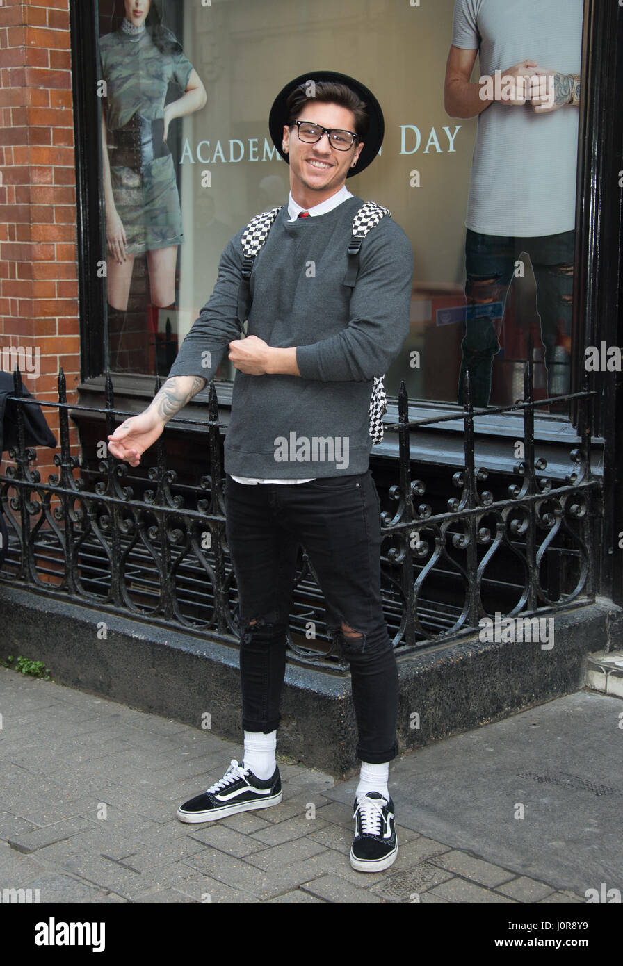 Sam bentham hi-res stock photography and images - Alamy