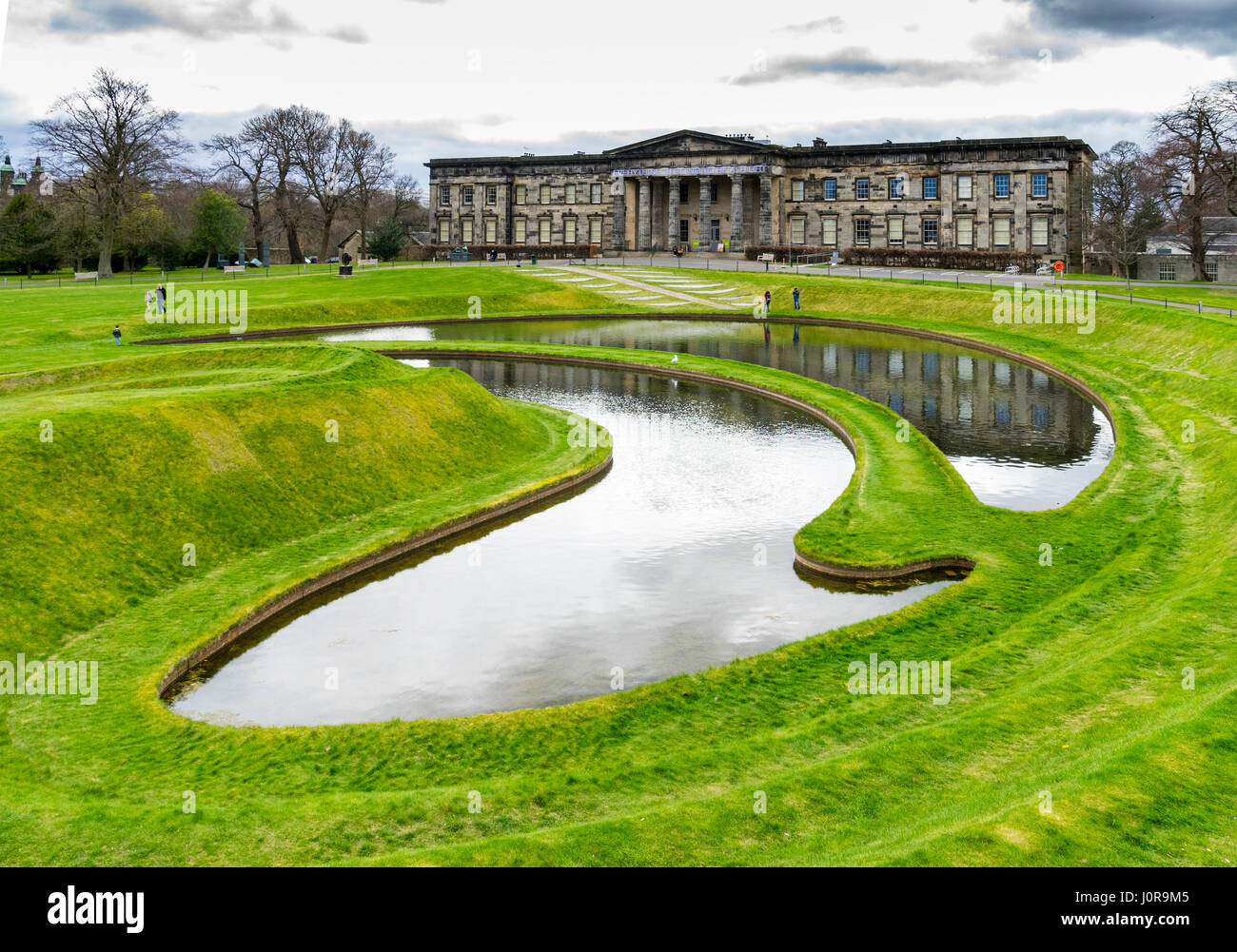 Modern one gallery hi-res stock photography and images - Alamy